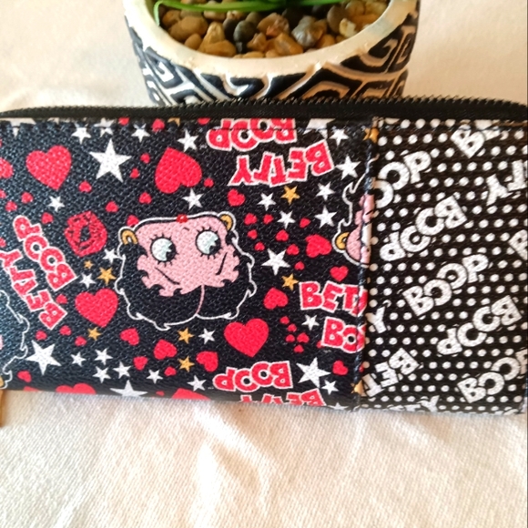 Bags | New Betty Bop Wallet | Poshmark